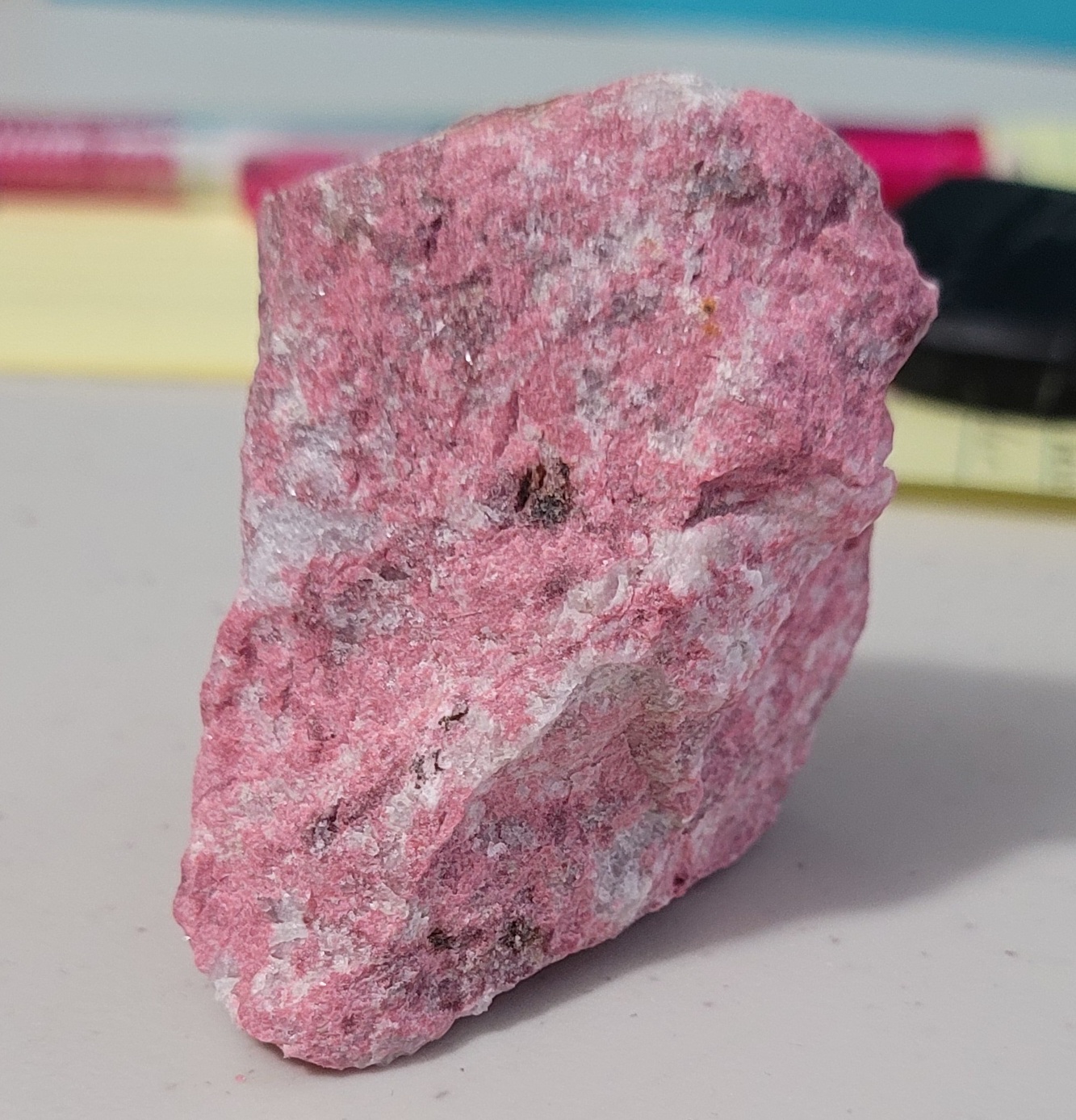 Thulite: What is it and what is it good for? – Mama Owl's Journey